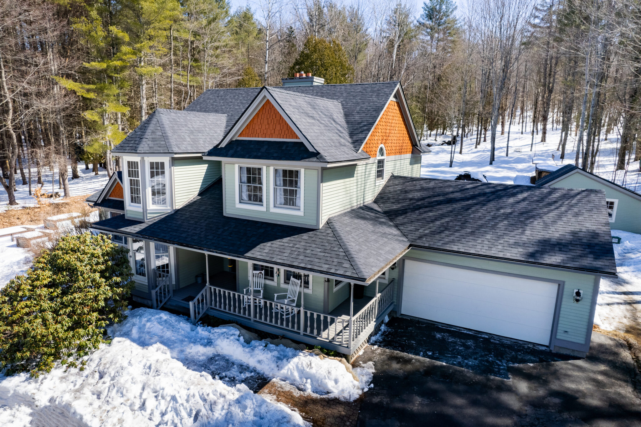 Expert Roofing Contractor in VT | VT Construction Co Roofing Division